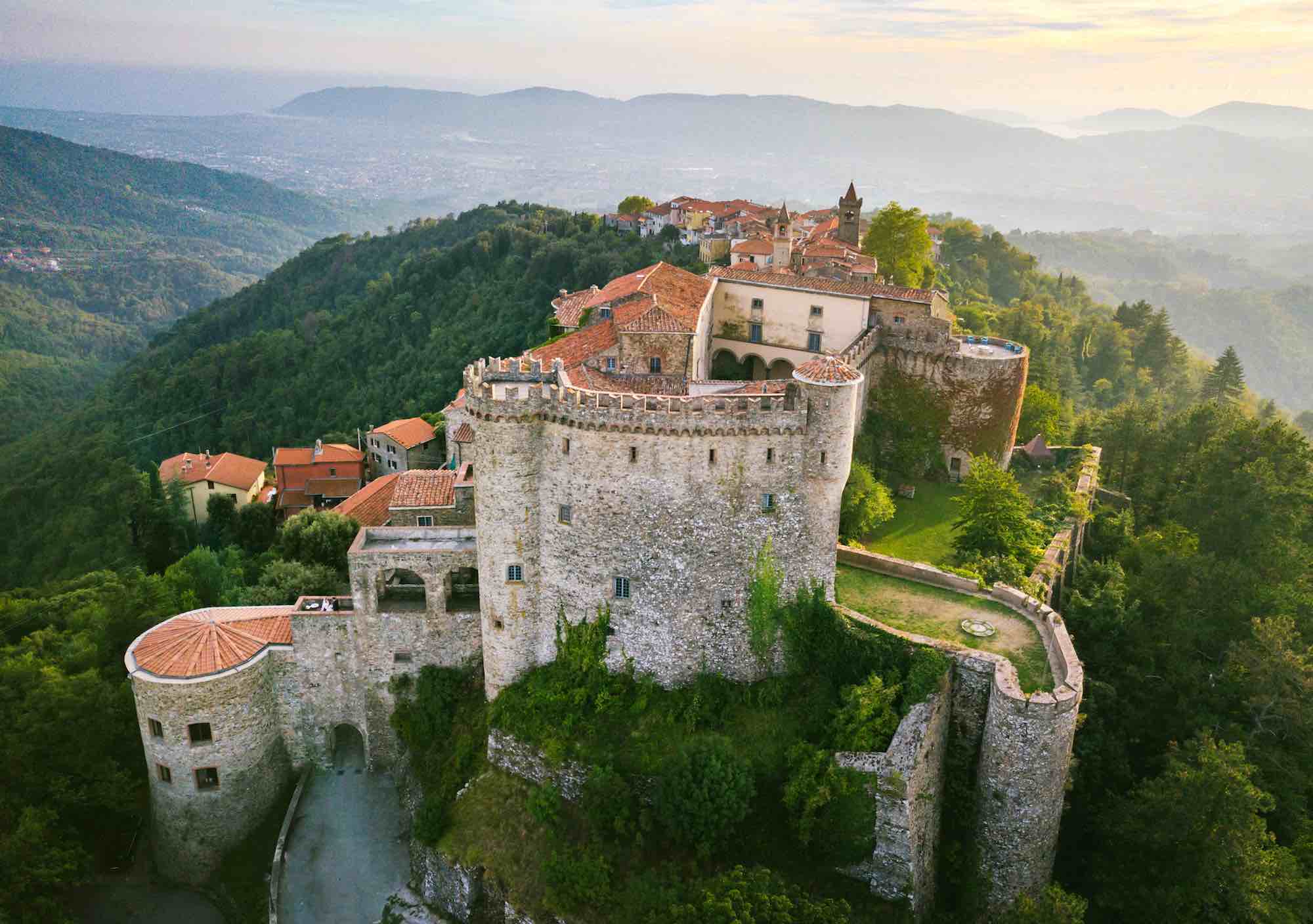 Castello di Fosdinovo Malaspina - B&B Miami Beach Pietrasanta